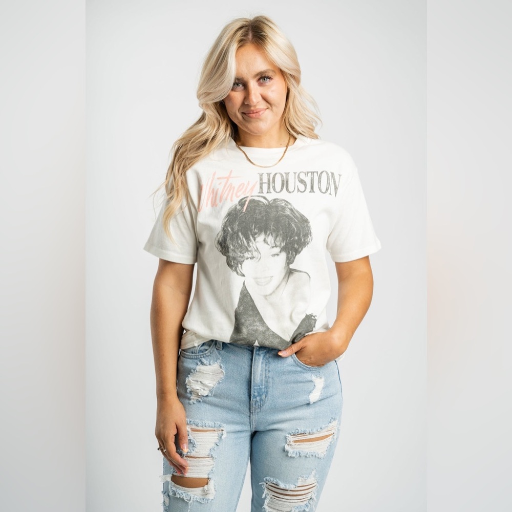 Daydreamer Whitney Houston Fan Club Weekend Tee Size … - Gem